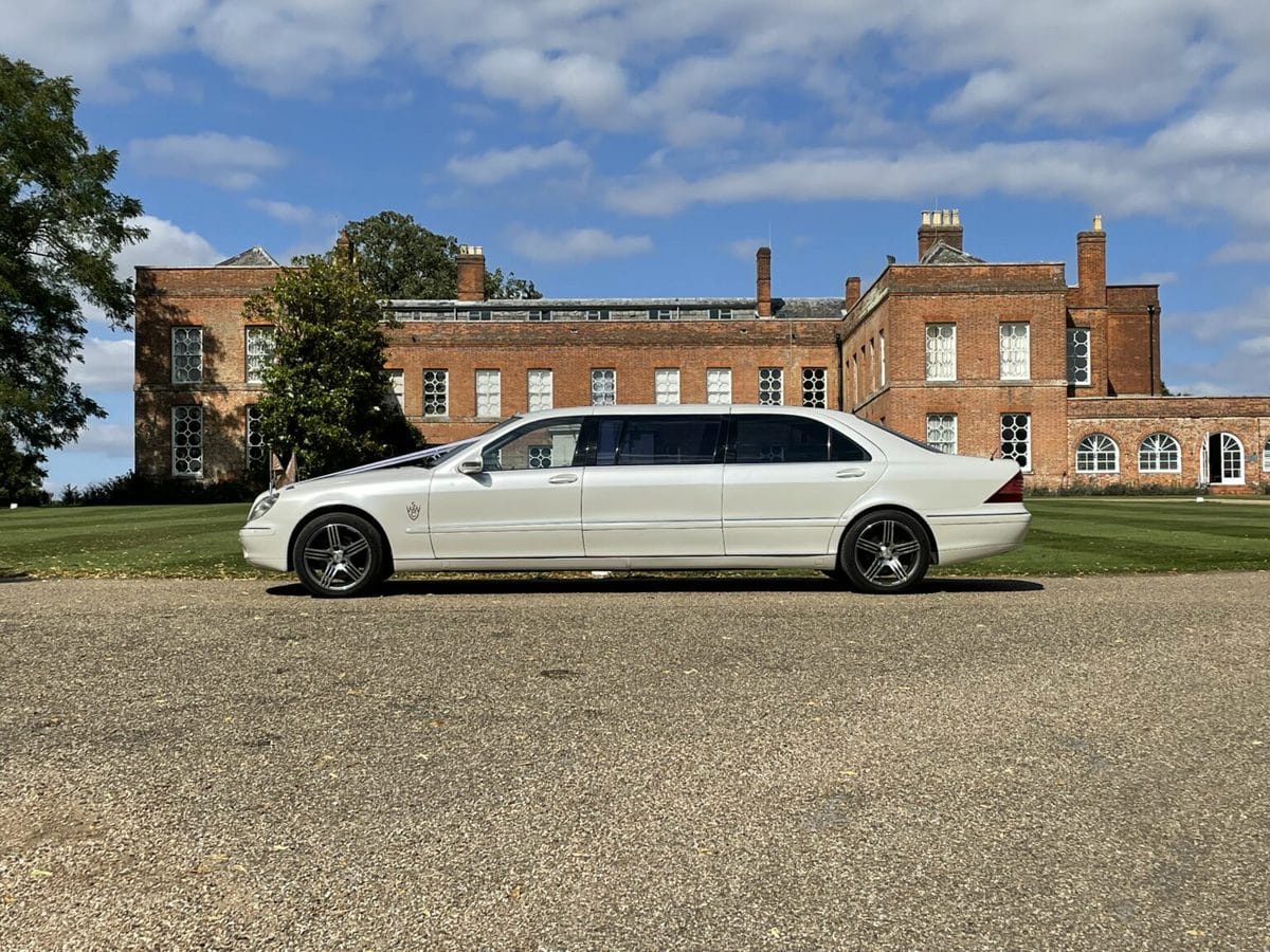 Luxury Wedding Cars - Wedding car hire in London
